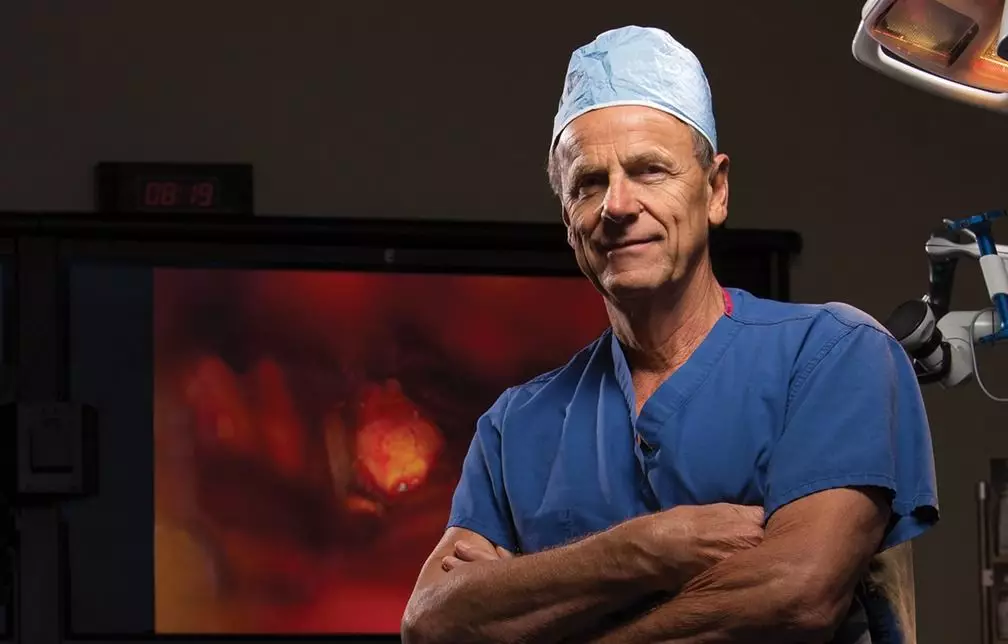 Dr. Spetzler：大脑深部海绵状血管瘤的手术入路选择 - 脑医汇